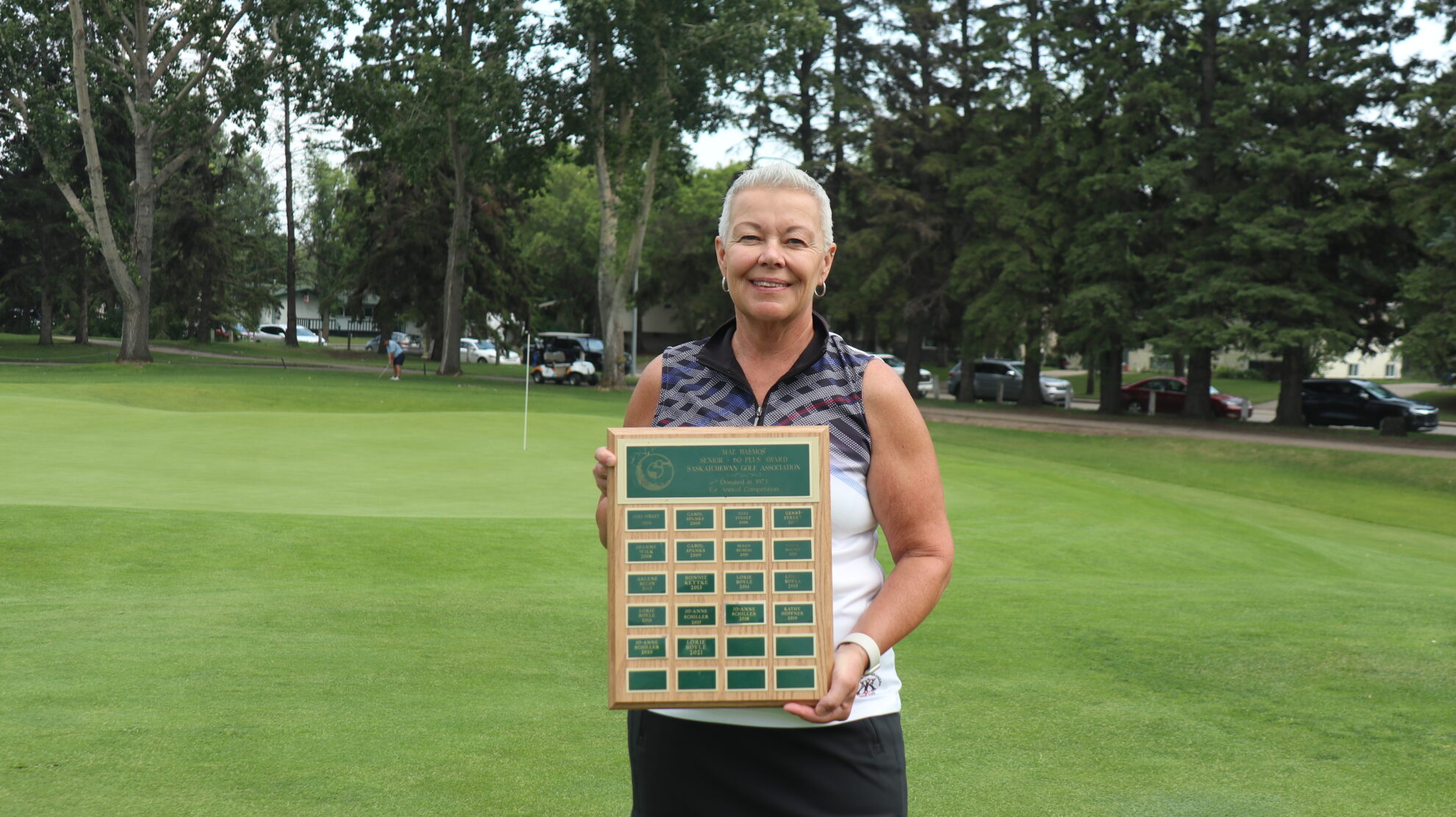 Senior dominance continues for Walker and Hallberg - Golf Saskatchewan